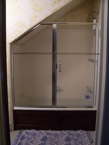 Maryland Shower Enclosures :: Semi Frameless Doors and Panels